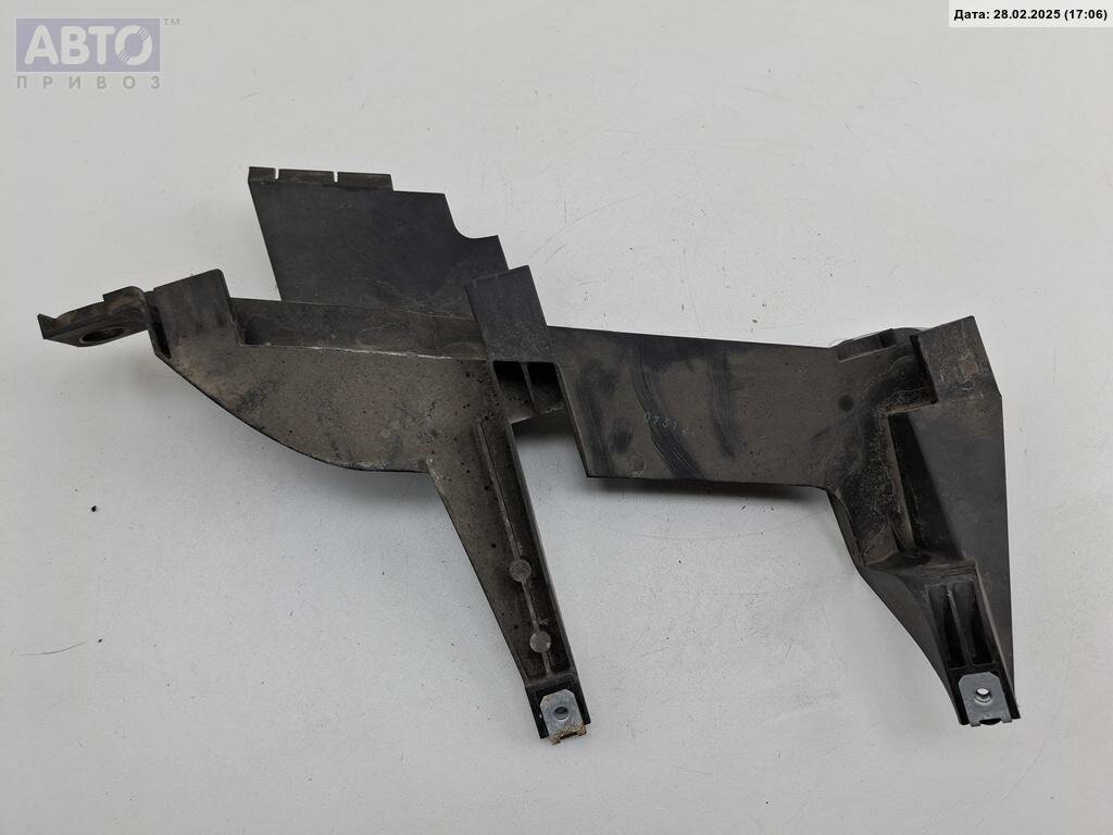 Крепление фары правой BMW X3 E83 (2003-2010)