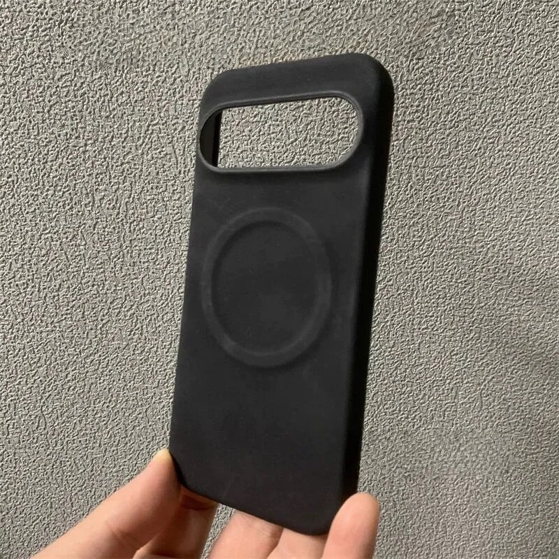Черный чехол для Google Pixel 10 Pro с MagSafe