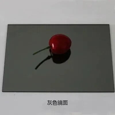 1 акриловая пластина толщиной 2 мм с различными цветами.