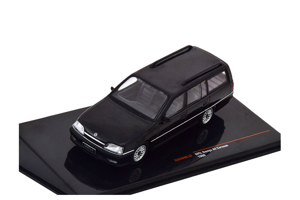 Модель коллекционная IXO Opel omega A2 caravan 1990 black