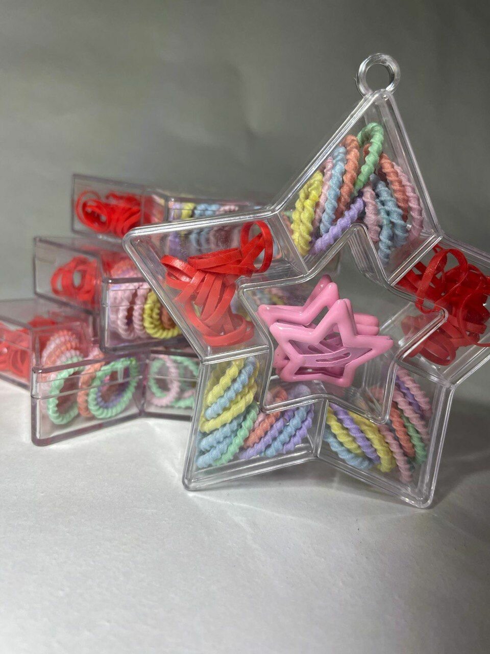 Набор аксессуаров для волос в кейсе