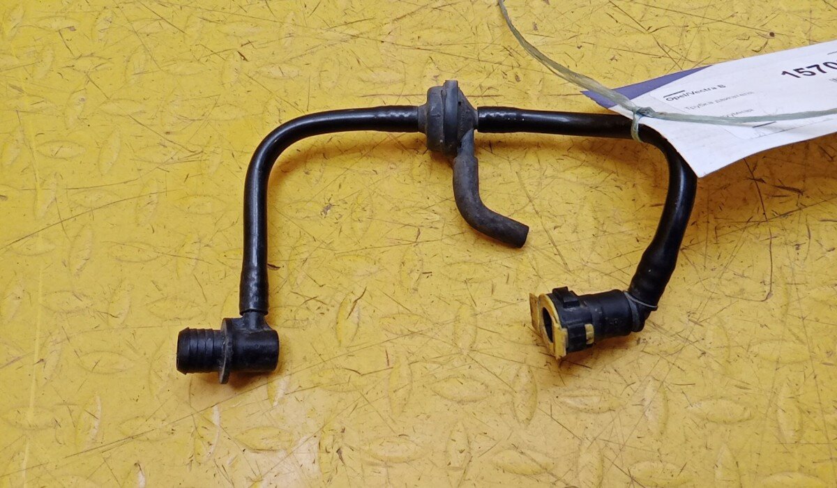 Трубка двигателя Vectra B Opel