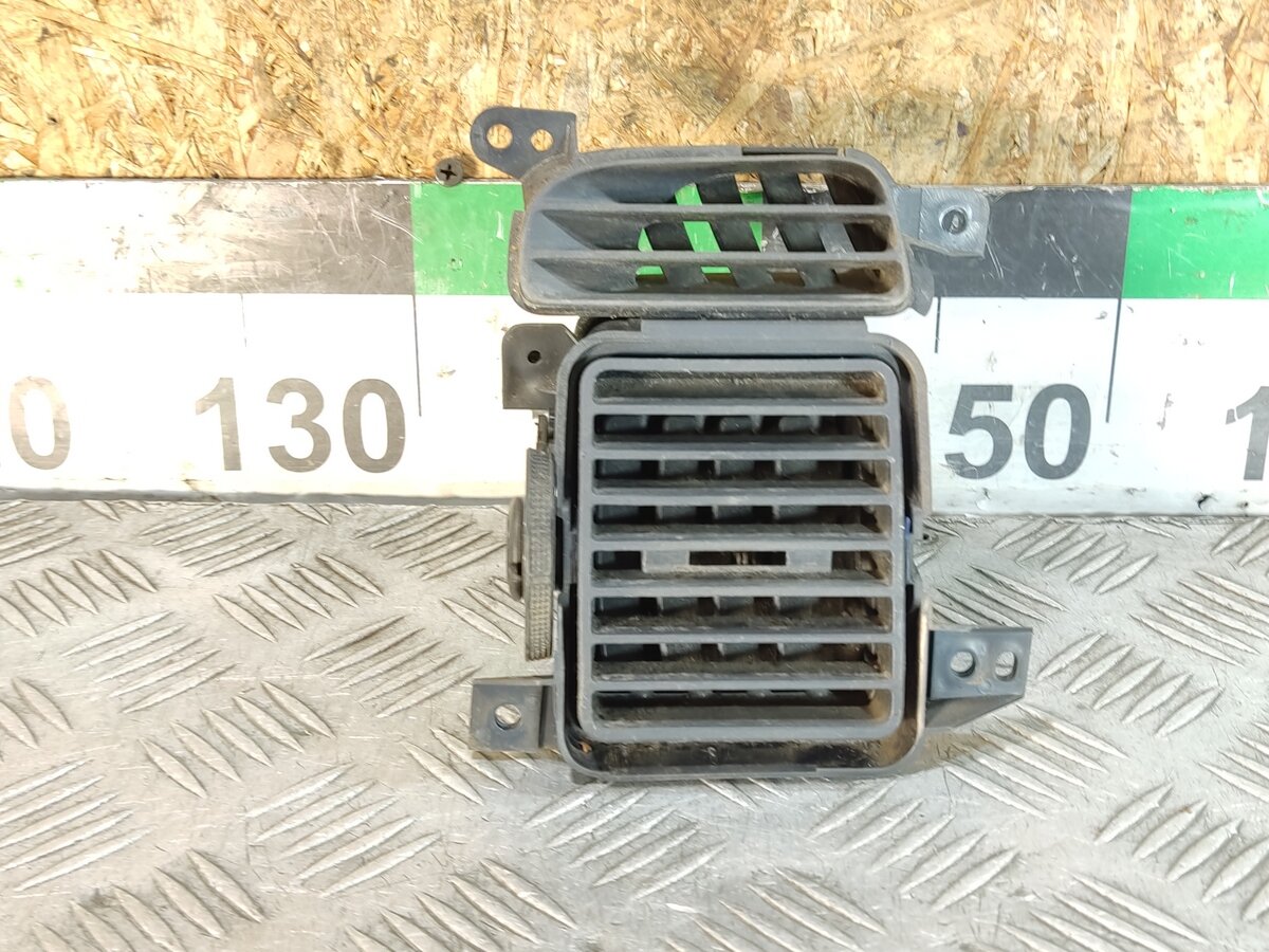 Дефлектор воздушный HONDA Civic 2001-2005 77640S6DE01ZA