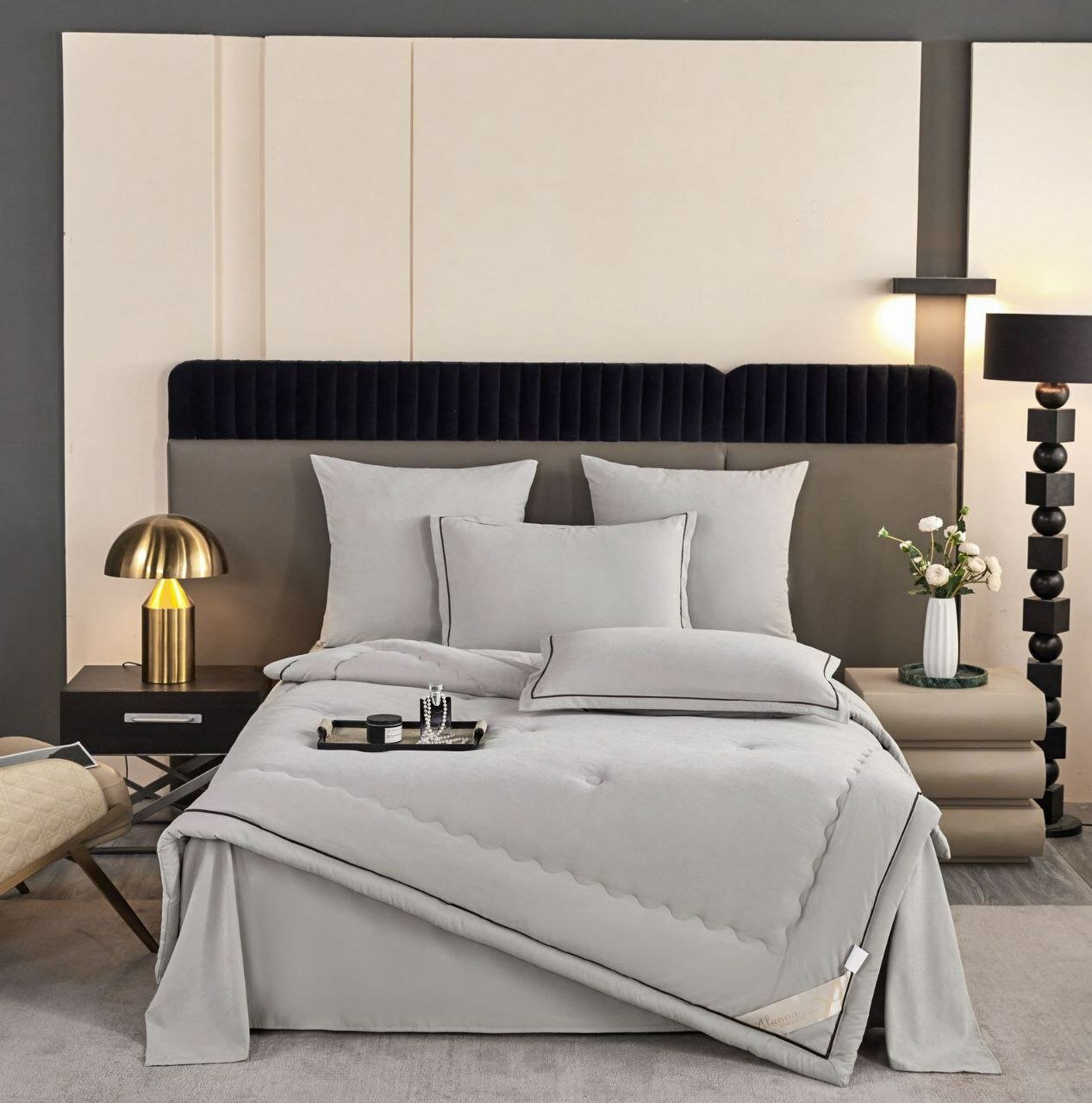 Постельное белье евро с одеялом в подарочной сумке, 6 предметов, мягкое как бархат