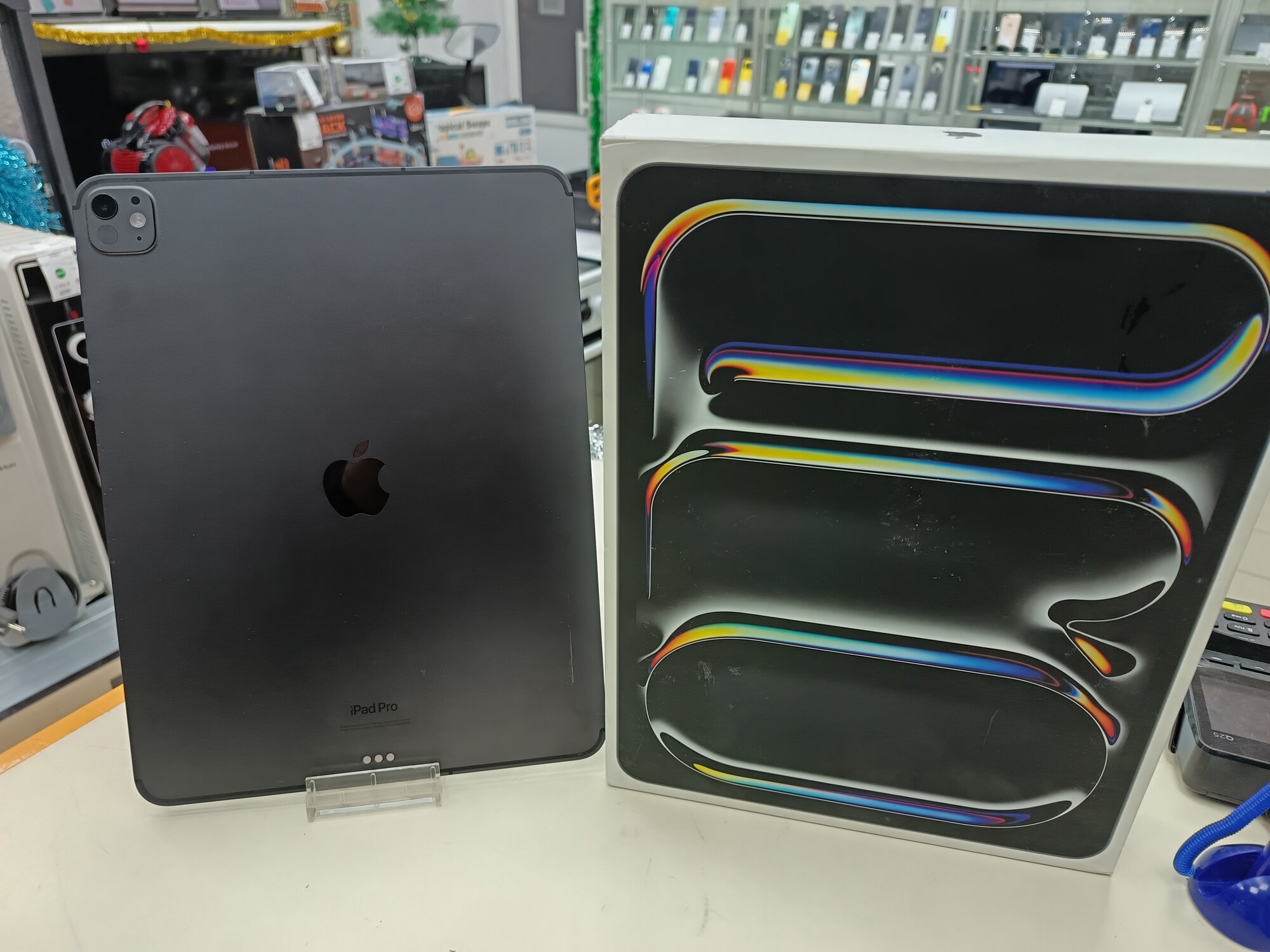 Планшет Apple iPad Pro 11 M4 2024 256Gb Wi-Fi + Cellular б/у уценка