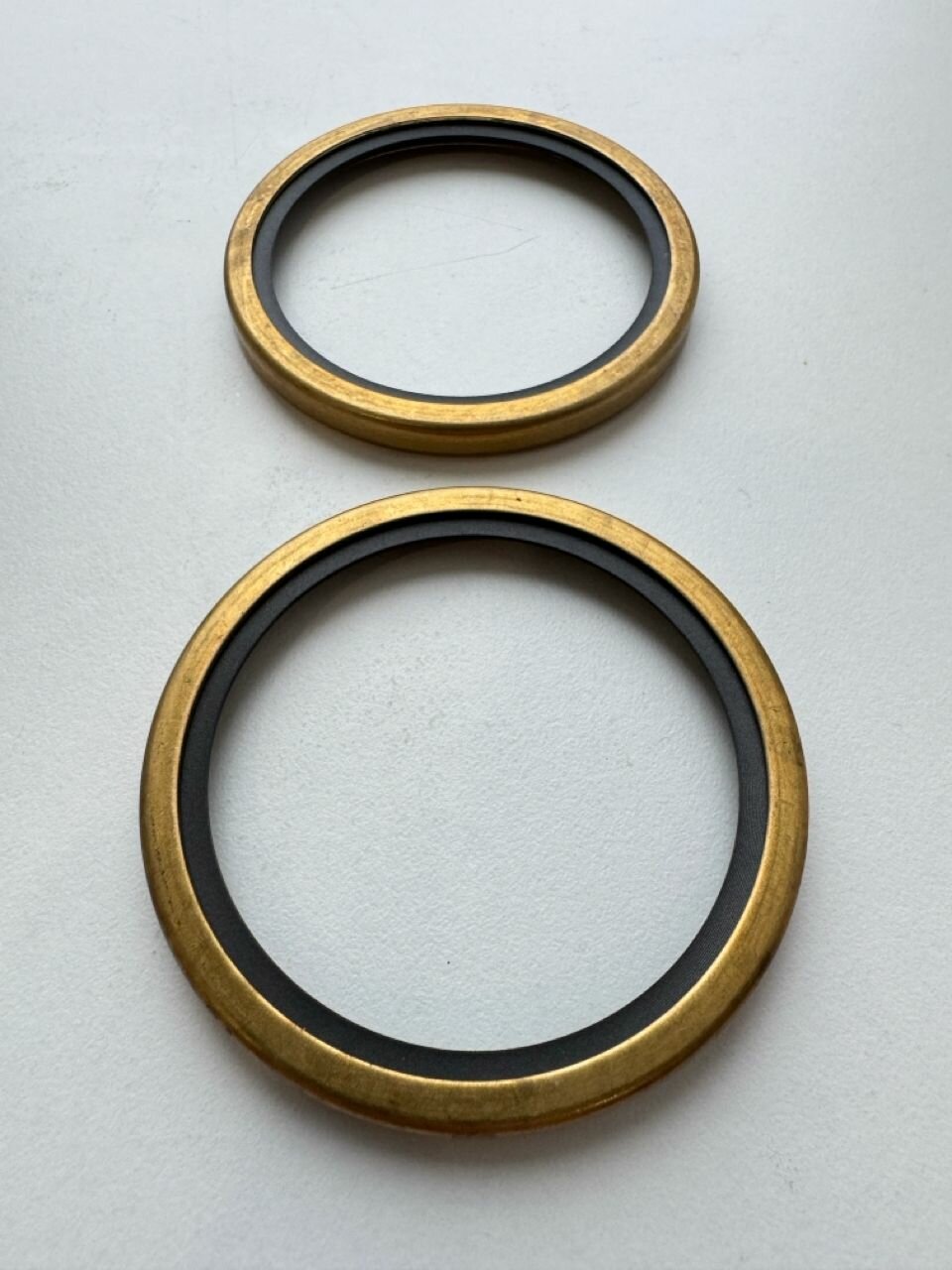 Сальники(2шт) 5132155 термостата Detroit Diesel Cummins Caterpillar