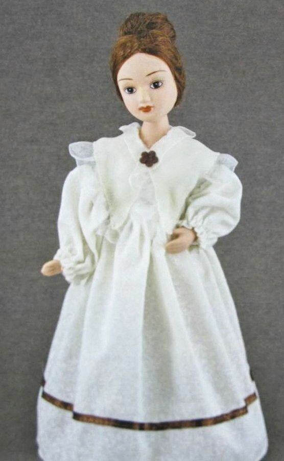 Кукла коллекционная Мэгги Талливер (Джордж Эллиот "Мельница на Флоссе")