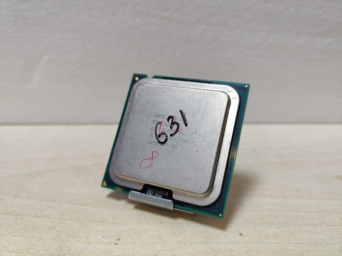 Процессор Intel Pentium 4 P631