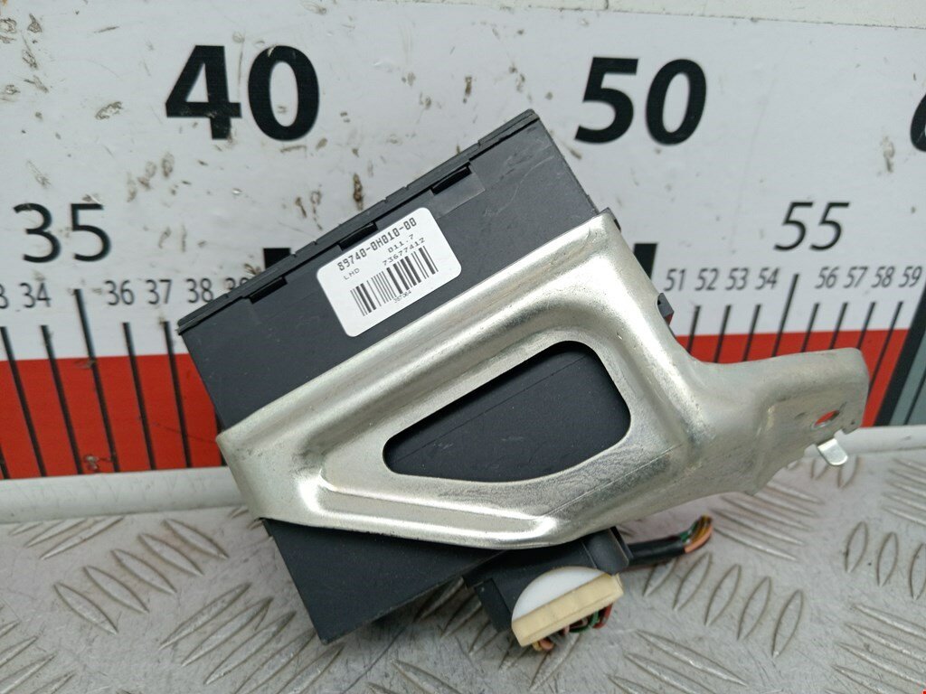 Блок управления центральным замком Toyota Aygo 1 897400H01000 арт. 2178721
