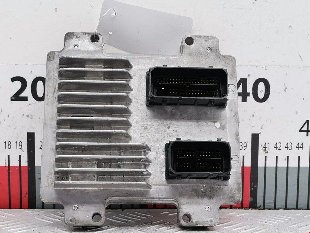 Блок управления двигателем Opel Meriva B 12679199 арт. 1905511