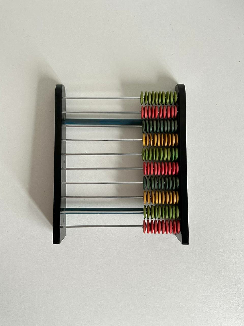 Счеты детские. СССР. Карболит/ Пластик. Цветной. Клеймо. Цена Арт У-085/1518. 20 на 16,5.