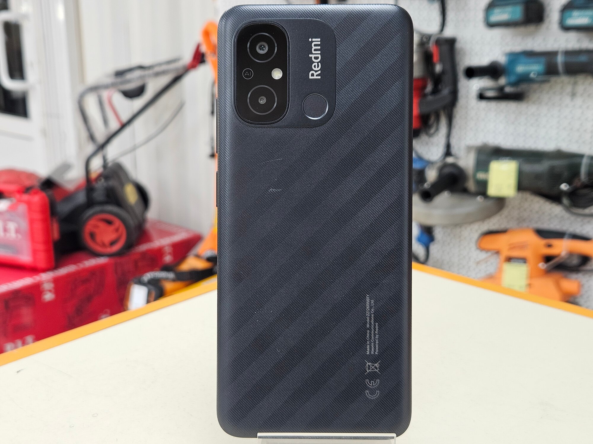 Смартфон Xiaomi Redmi 12C 4/128, (Б/У), уценка