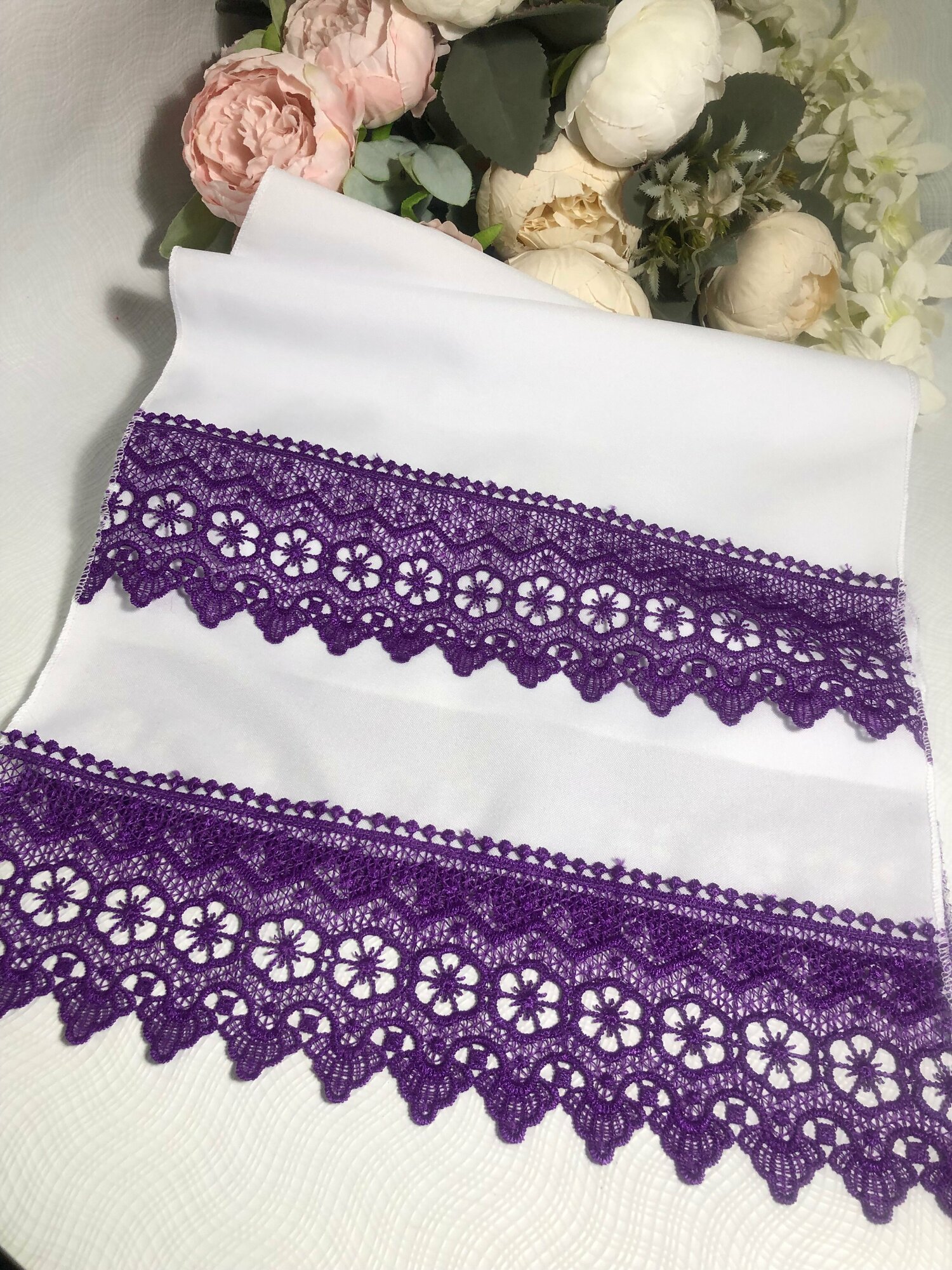 Рушник свадебный, кружевной, фиолет