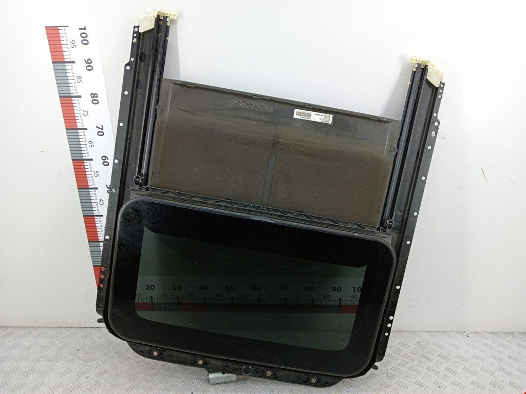 Люк Volkswagen Golf 5 1K0877255A арт. 1978326