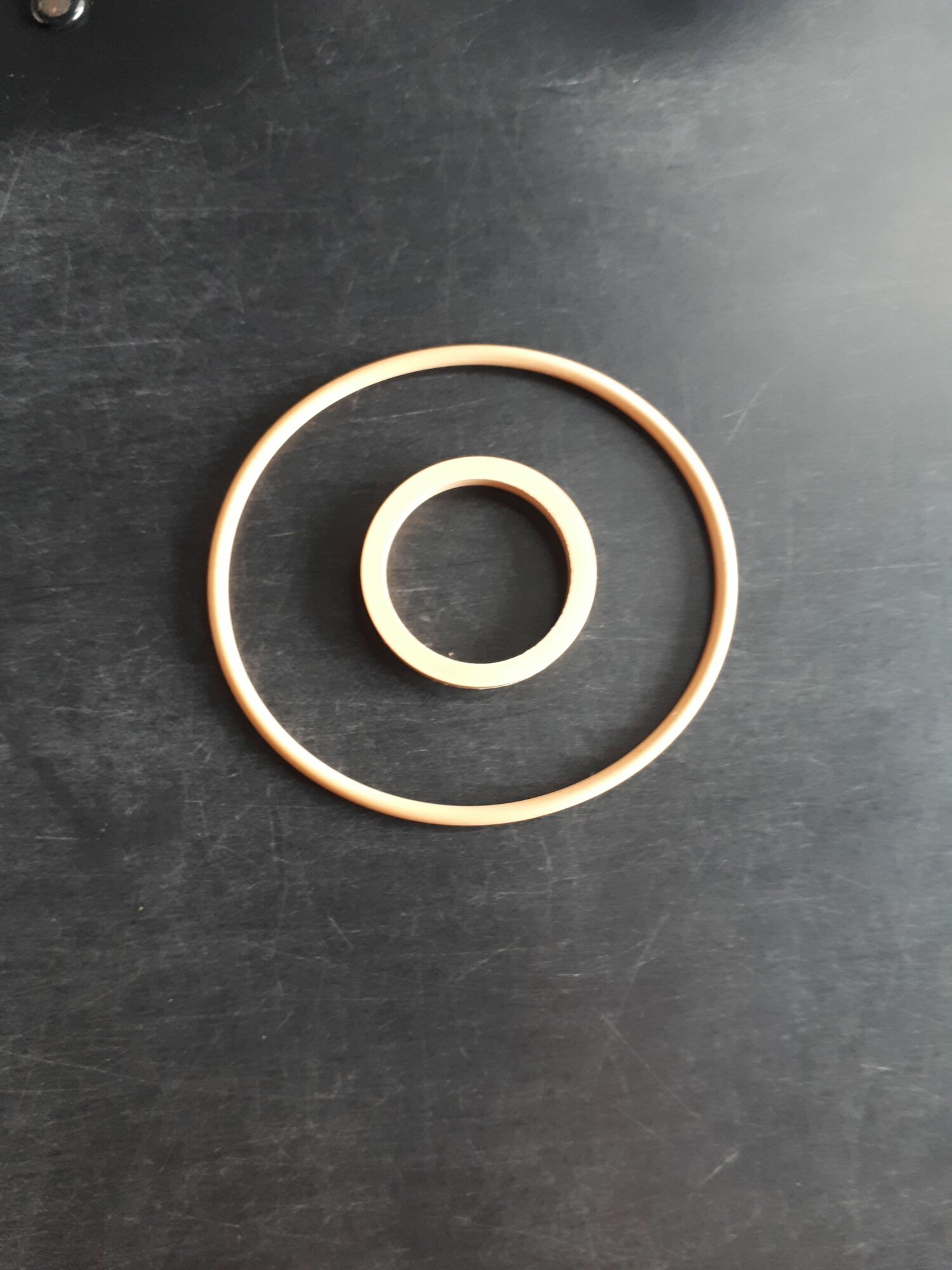 Кольца уплотнительные кронштейна масляного фильтра ВАЗ 2123 Шевроле Нива