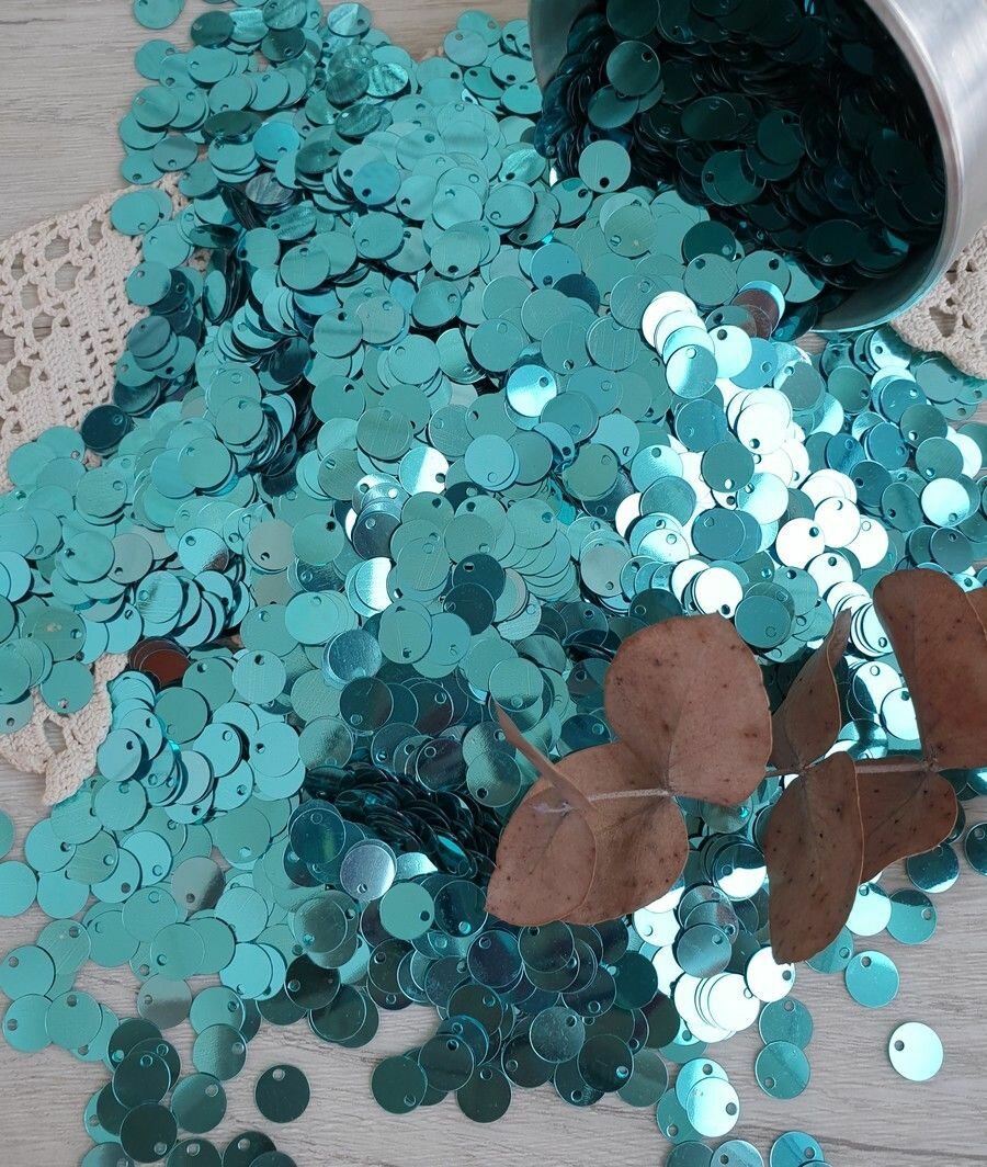 Пайетки 8 мм (p074), со смещенным отверстием, 10 грамм
