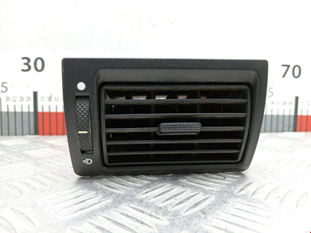 Дефлектор обдува салона Ford Mondeo 3 1128211 арт. 2098555