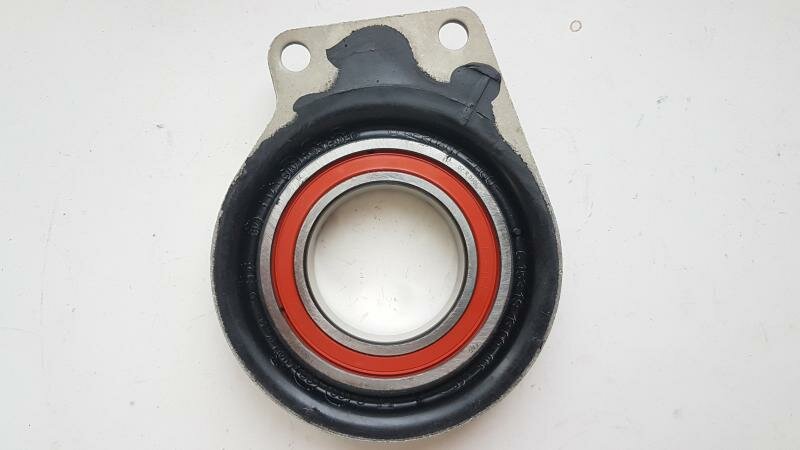 VAG 7E0407181A Подшипник подвесной правого привода VW TRANSPORTER 7E0 407 181A VAG 7E0407181A