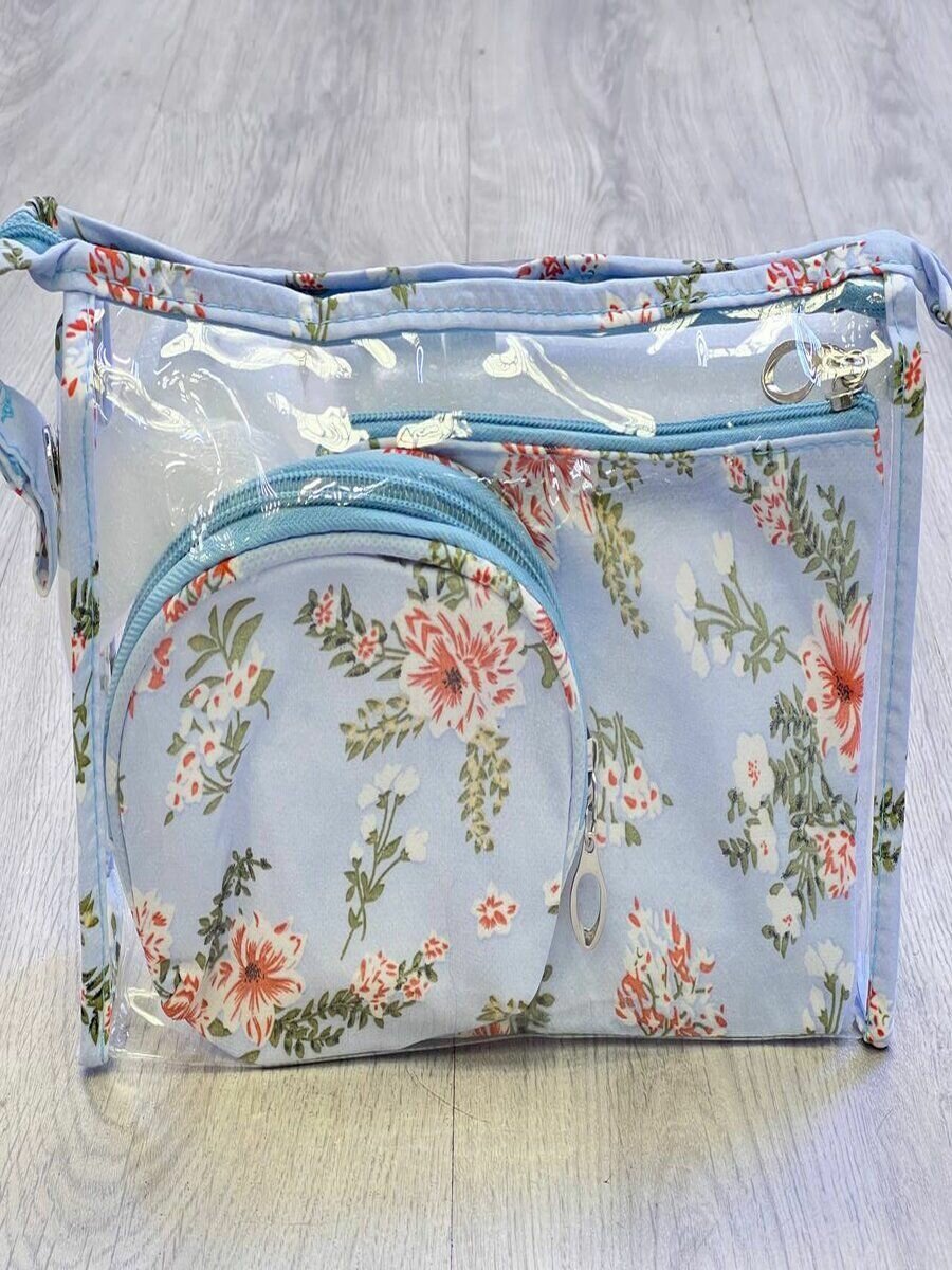 Комплект косметичек