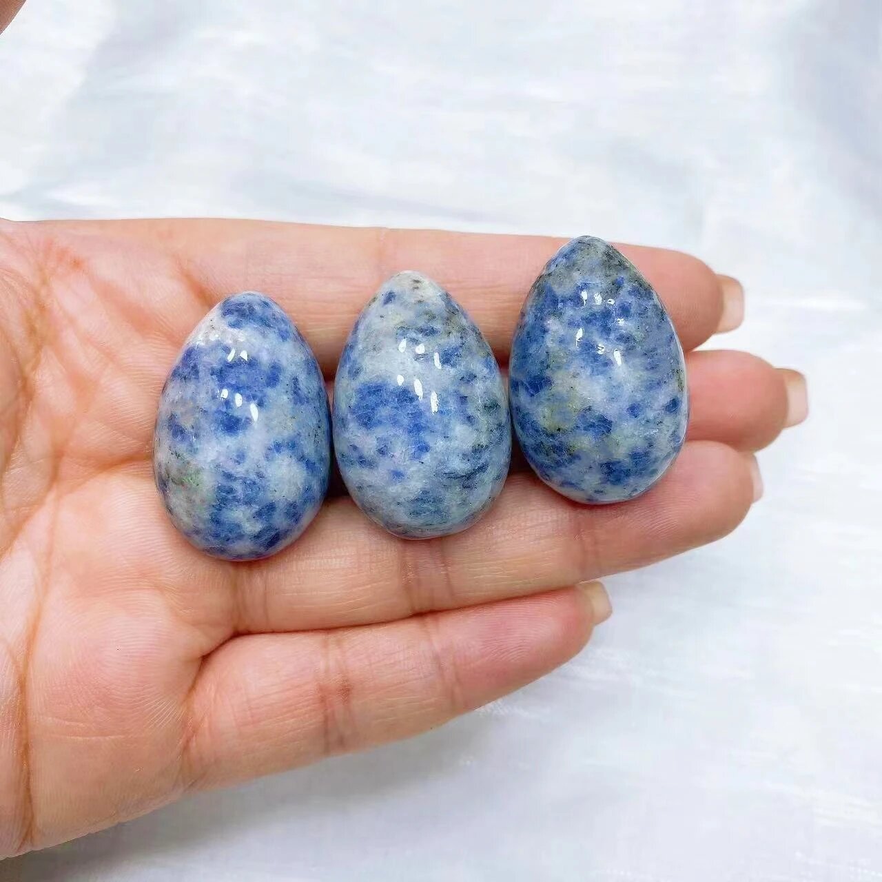 Хрустальный камень яйцо 30 мм Синий, 1PC, Blue Veins Stone