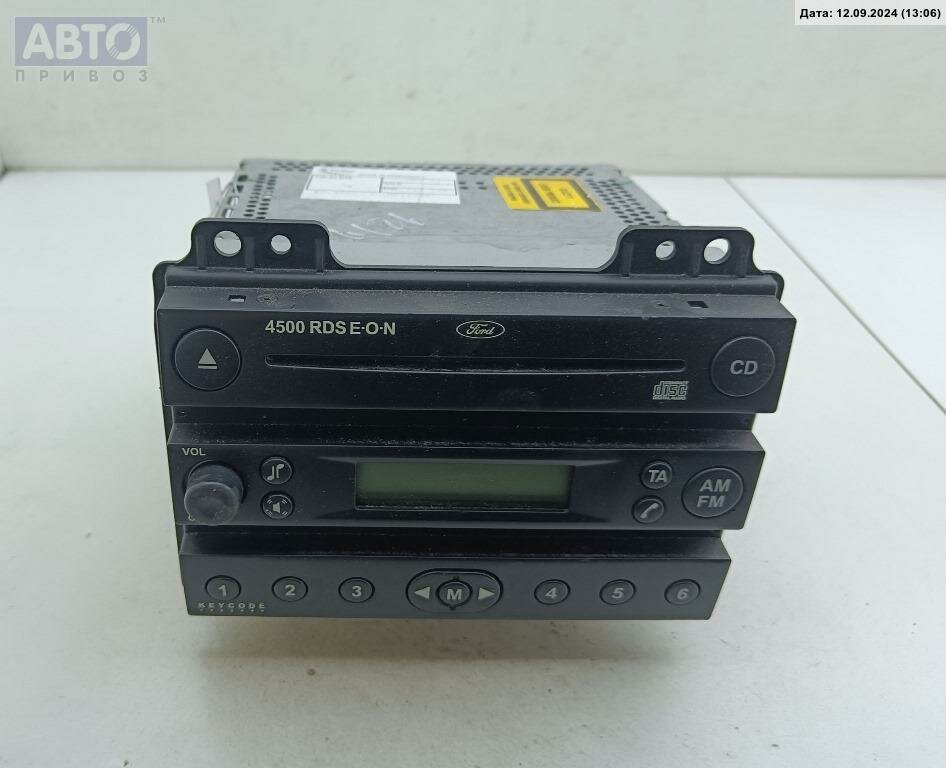 Аудиомагнитола Ford Fusion
