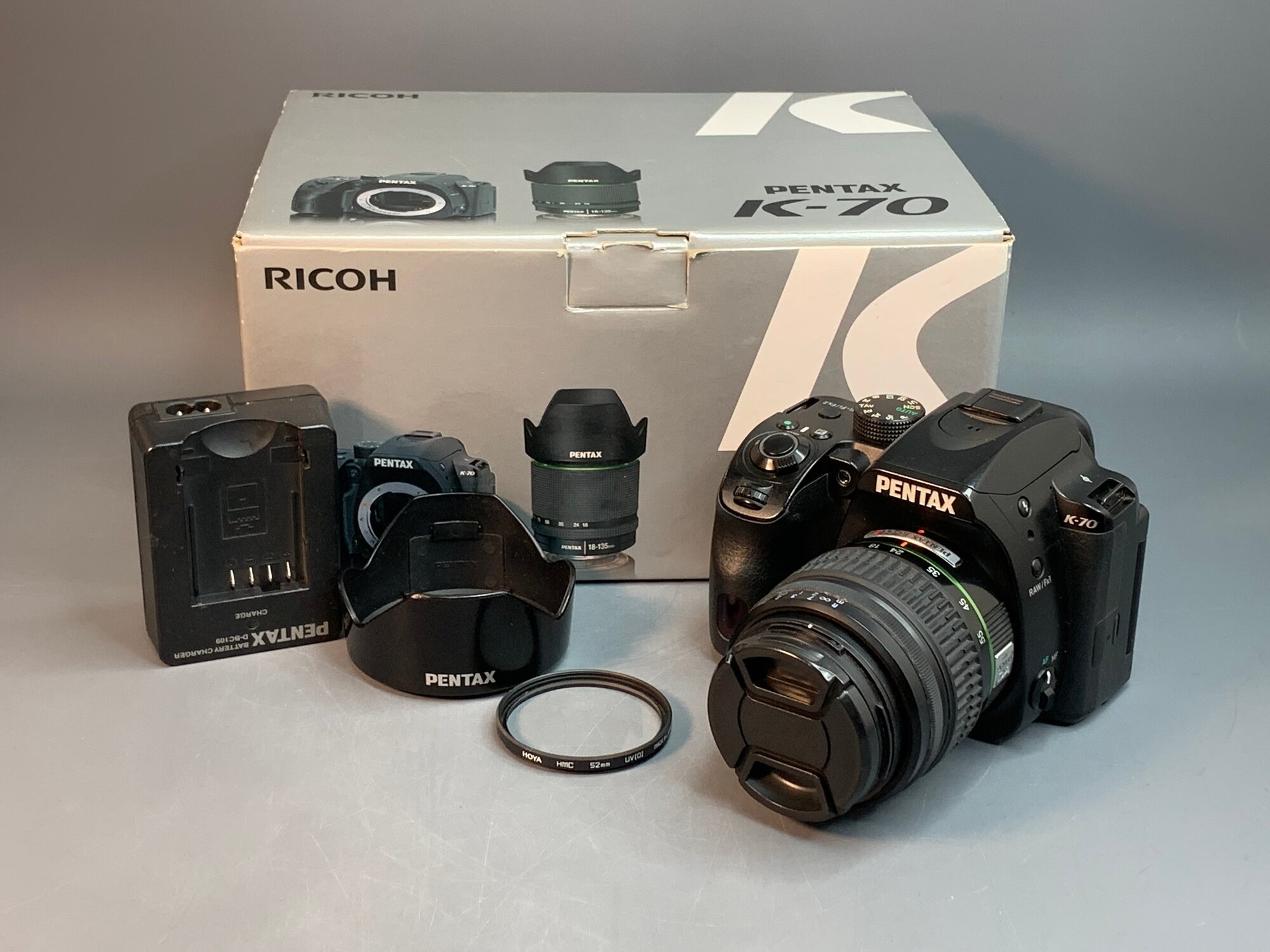 Pentax K-70 Kit 18-55 35.590 кадров