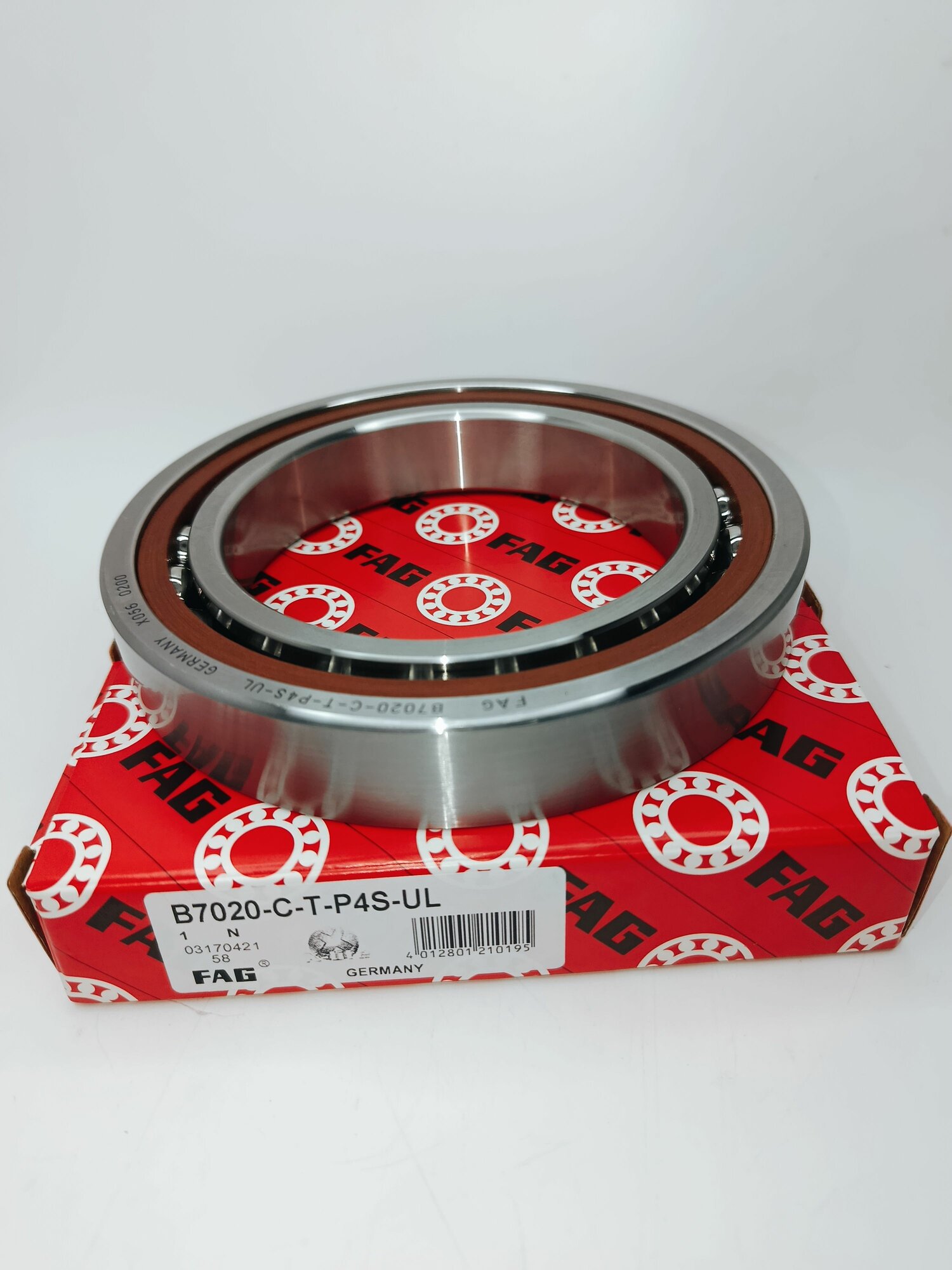 B7020-C-T-P4S-UL (100*150*24) Подшипник FAG