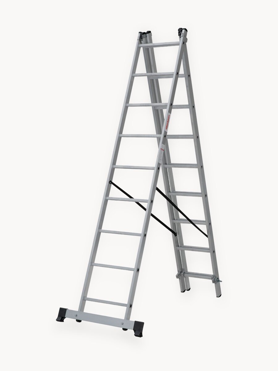 Лестница алюминиевая Новая Высота NV1230 3 секции 27 ступеней 607 см