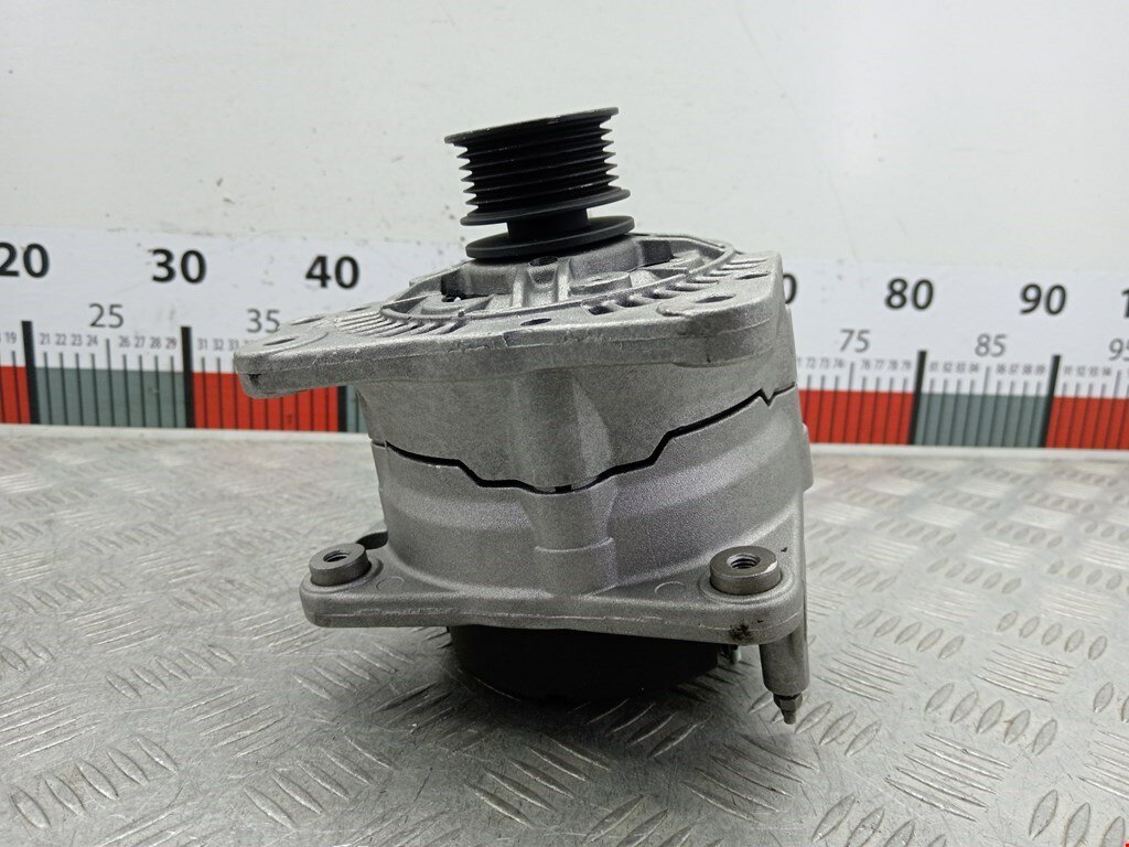 Генератор Audi 80 B4 050903015BX арт. 2113043