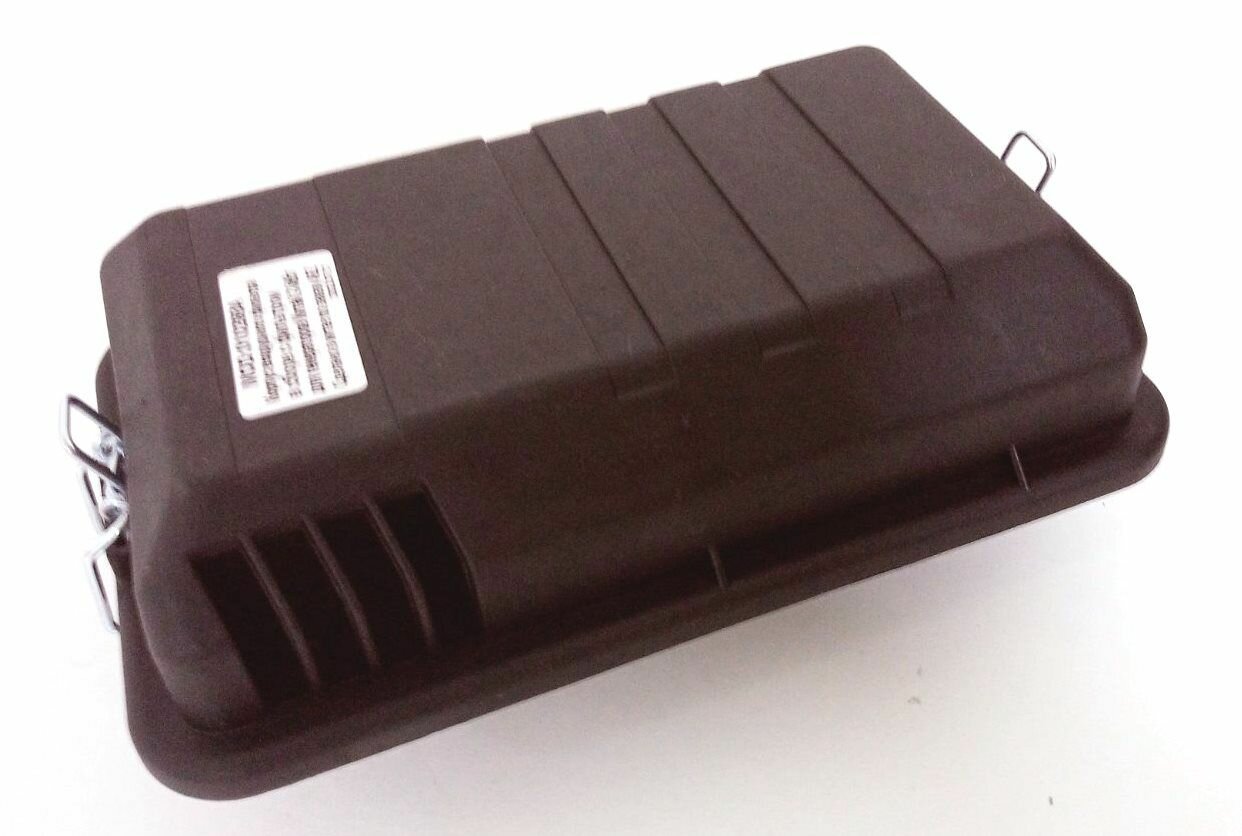 Корпус воздушного фильтра + фильтр для бензогенератора от 2-3,5 кВт 168F-170F (металлическое основание)