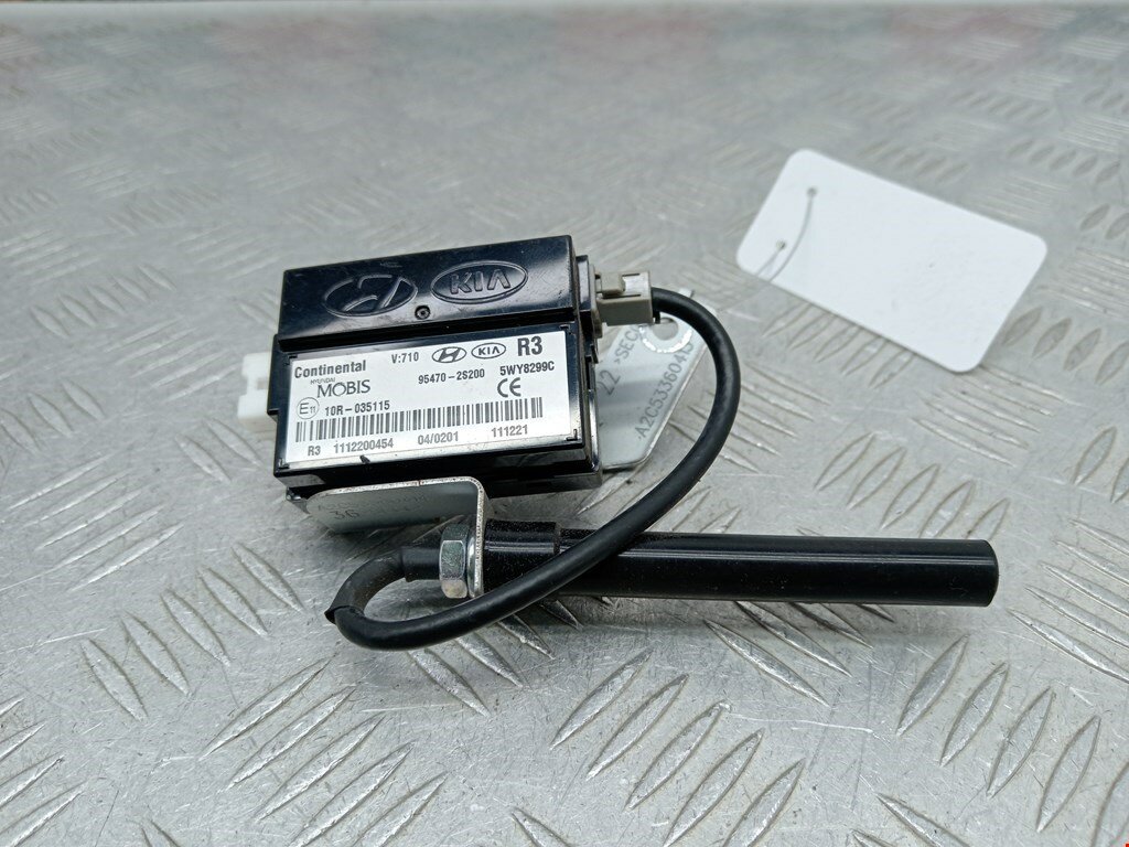 Антенна иммобилайзера Hyundai ix35 954702S200 арт. 2114422