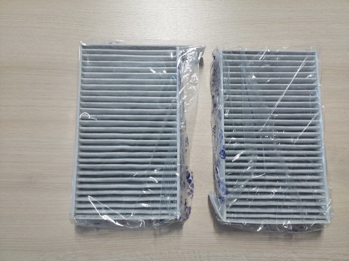 Фильтр салона угольный для Tesla Model 3 (комплект из 2 шт.)