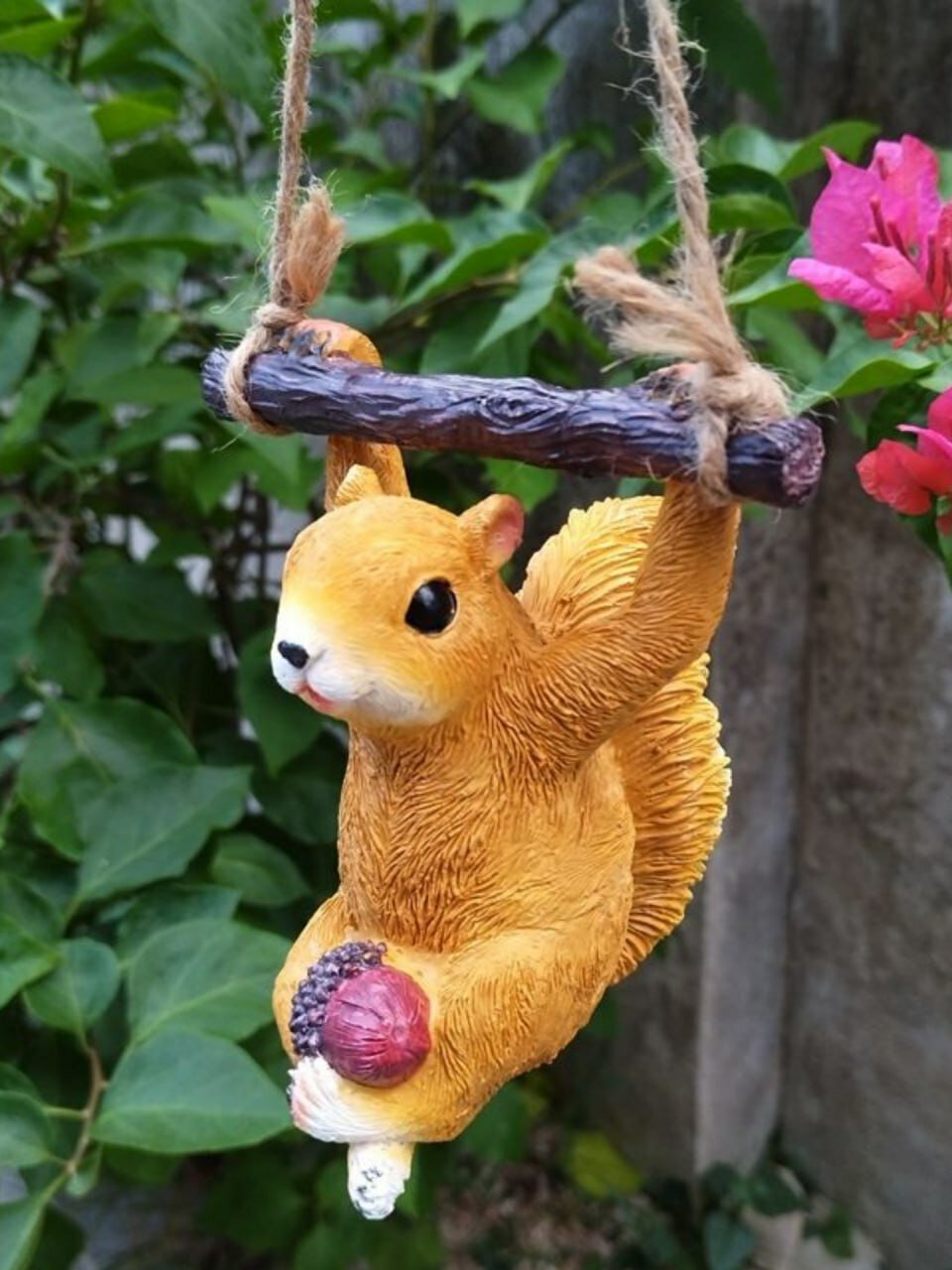 Садовая фигура для дачи