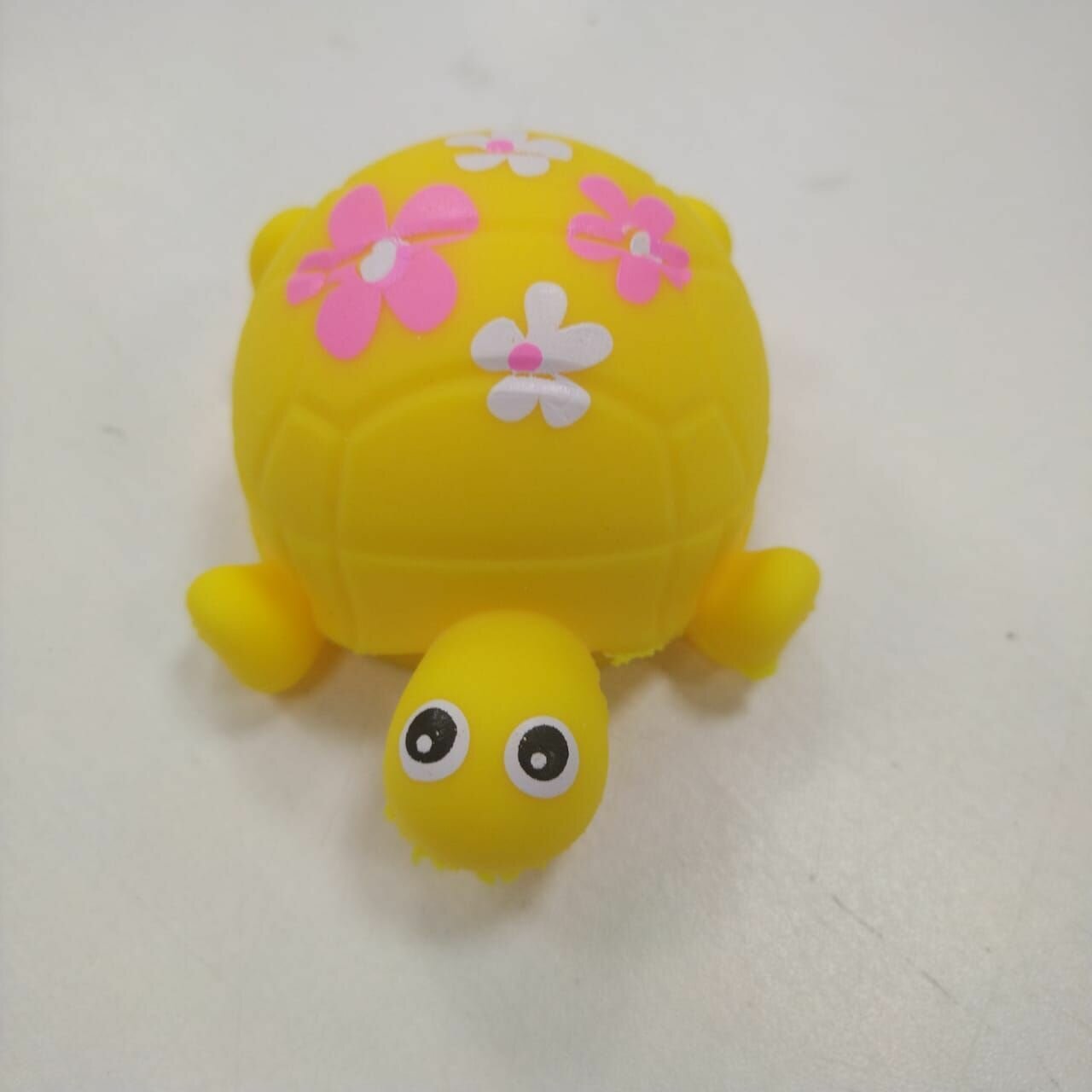 Игрушка антистресс черепаха желтая