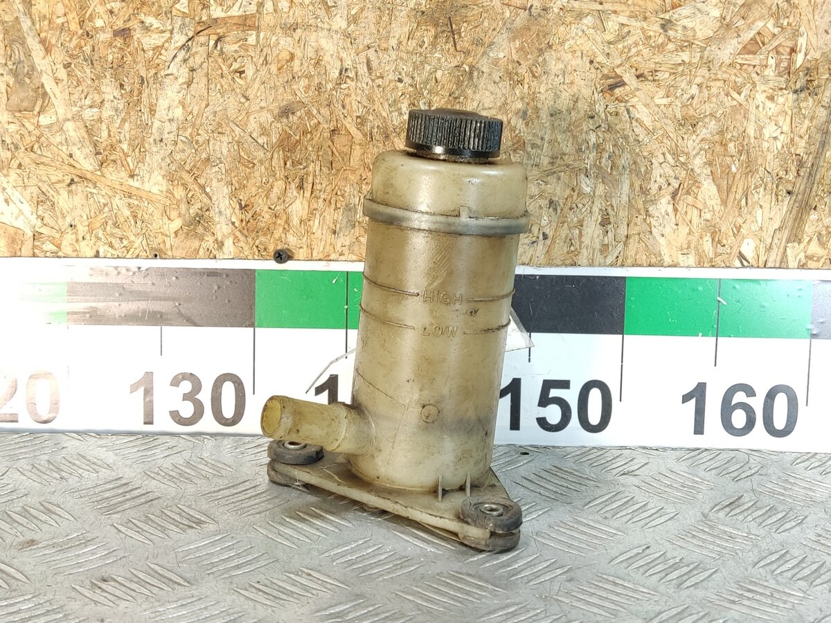 Бачок гидроусилителя KIA Clarus 1996 2001 0K9A23269XA