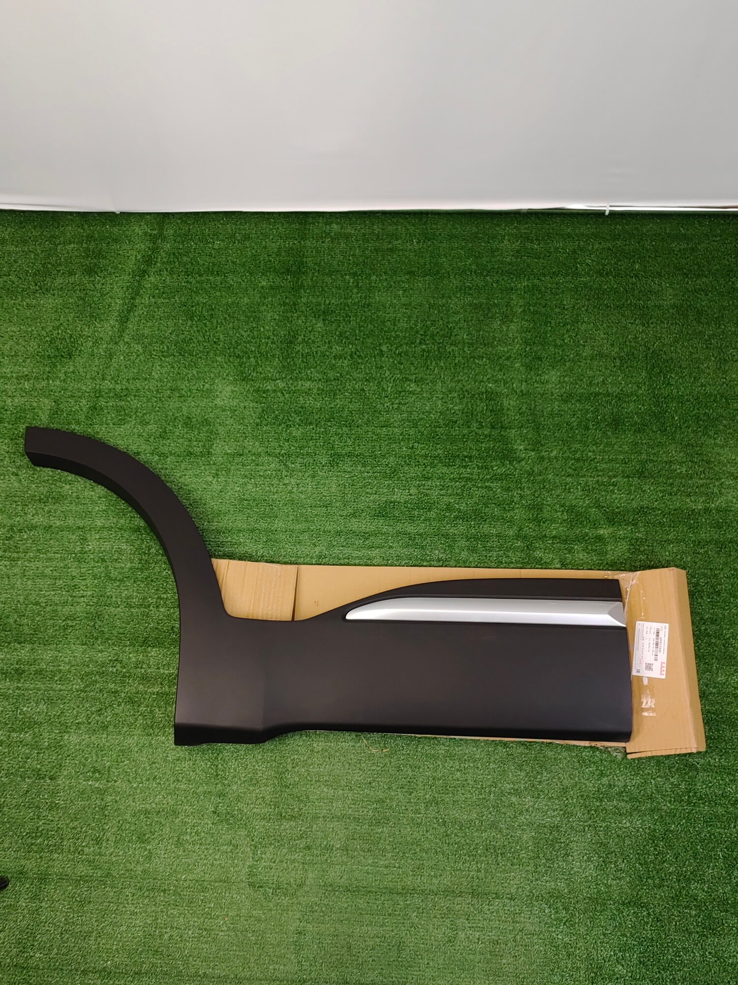 CHERY Накладка двери задней правой Chery Tiggo 4 1-й рестайлинг 609001326AAA