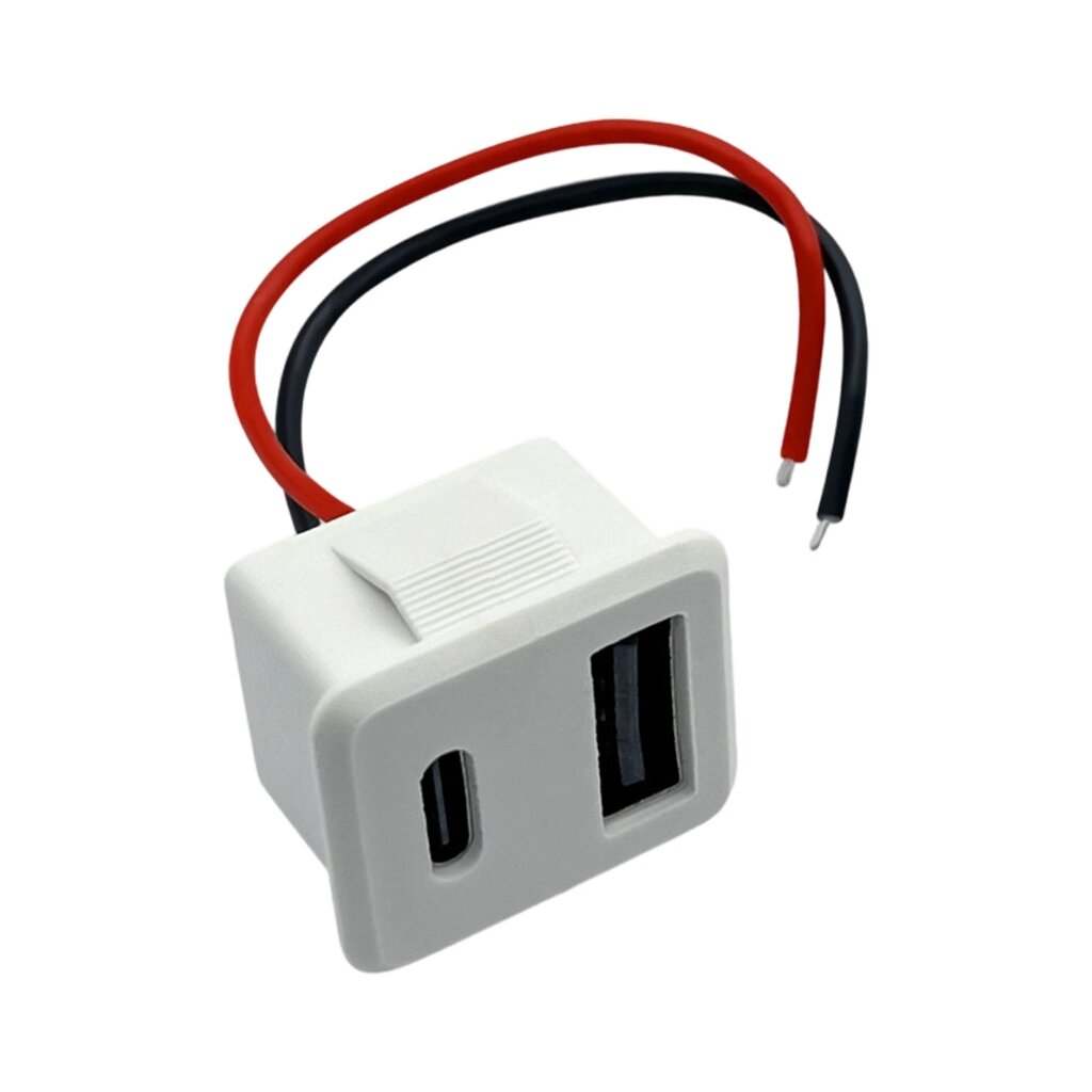Розетка USB и Type-C с тонкой медной проводкой