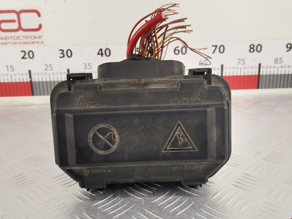 Блок предохранителей BMW 3-Series (F30/F31/F34/F35) 61149224866 арт. 1471766