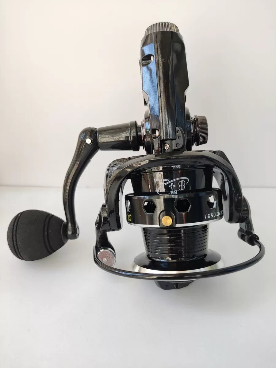 Рыболовная безынерционная катушка FISHING MASTER FHL4000, с байтраннером, лесоёмкость 0,3/200мм/м