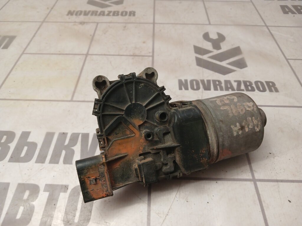 Моторчик стеклоочистителя передний Opel Astra H / Family 2004 >