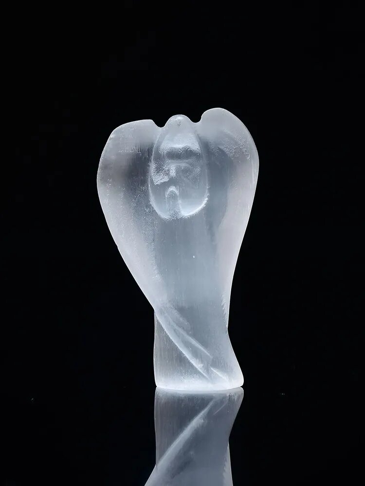 Статуэтка ангела из натурального камня селенит" (1шт)