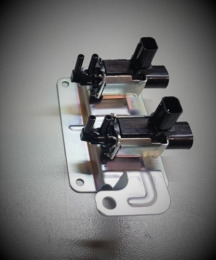 Клапаны управления вихревыми заслонками впускного коллектора IMRC на Форд Фокус 2 1.8-2.0 л, Форд Мондео 4, 2.0 л, Вольво С30 S40 S80