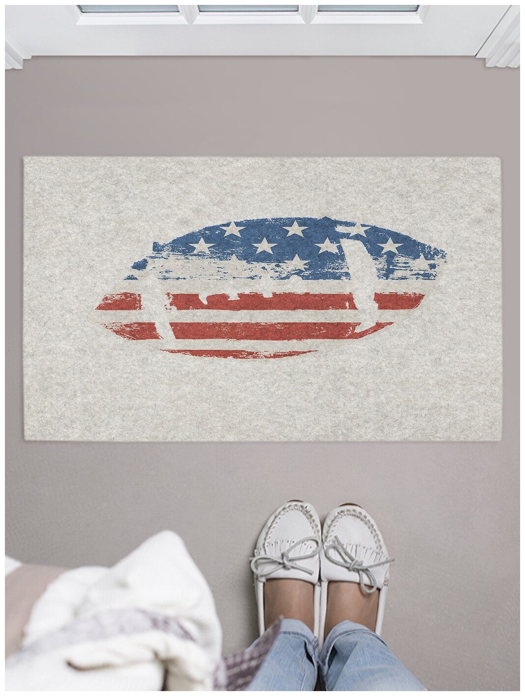 Коврик придверный в прихожую с принтом "Мяч с американским флагом" 45 на 75 см , JoyArty