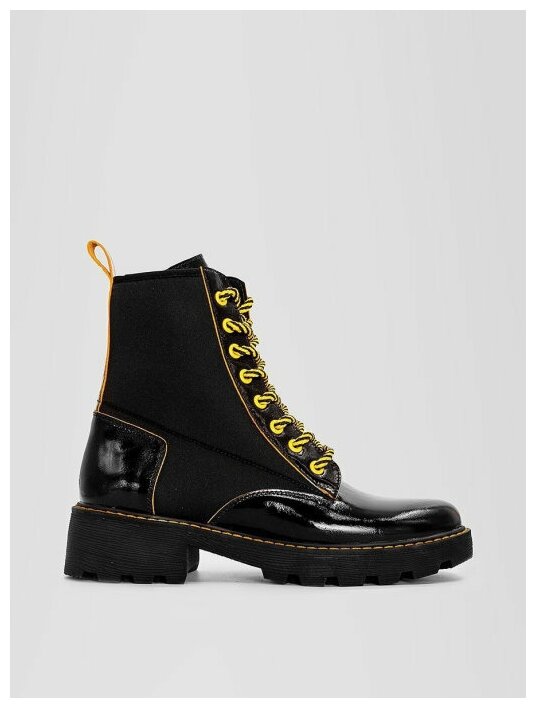 Ботинки берцы