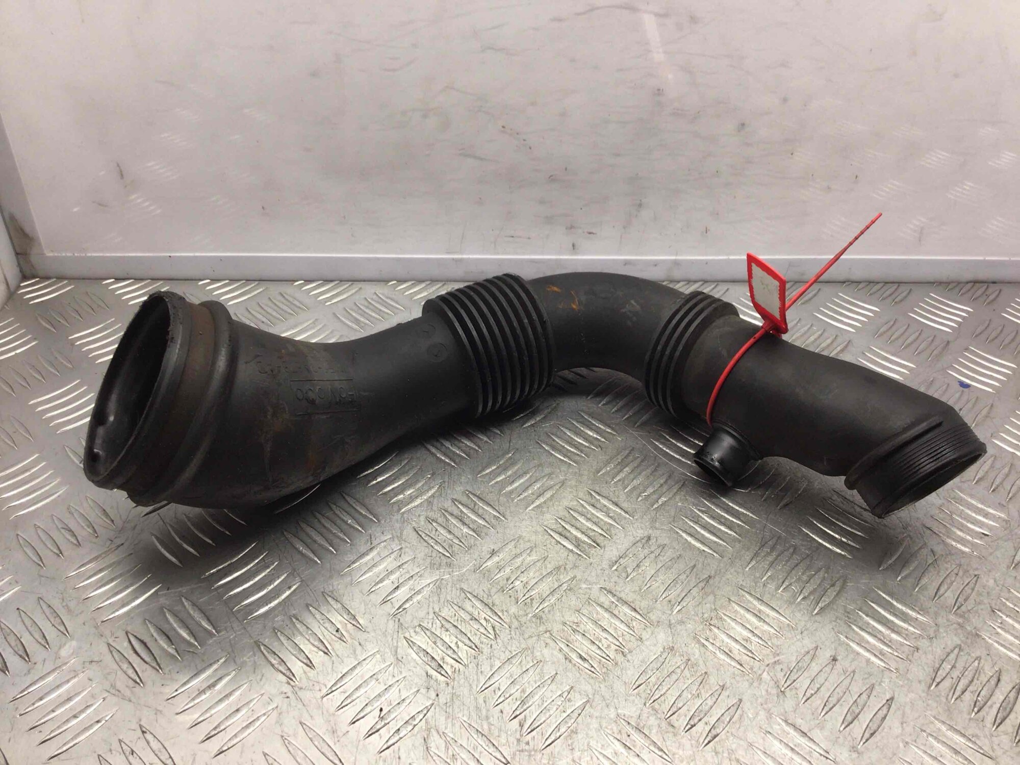 Б/У Патрубок воздушного фильтра Ford Focus 2 поколение (2005-2008) 2007 г.