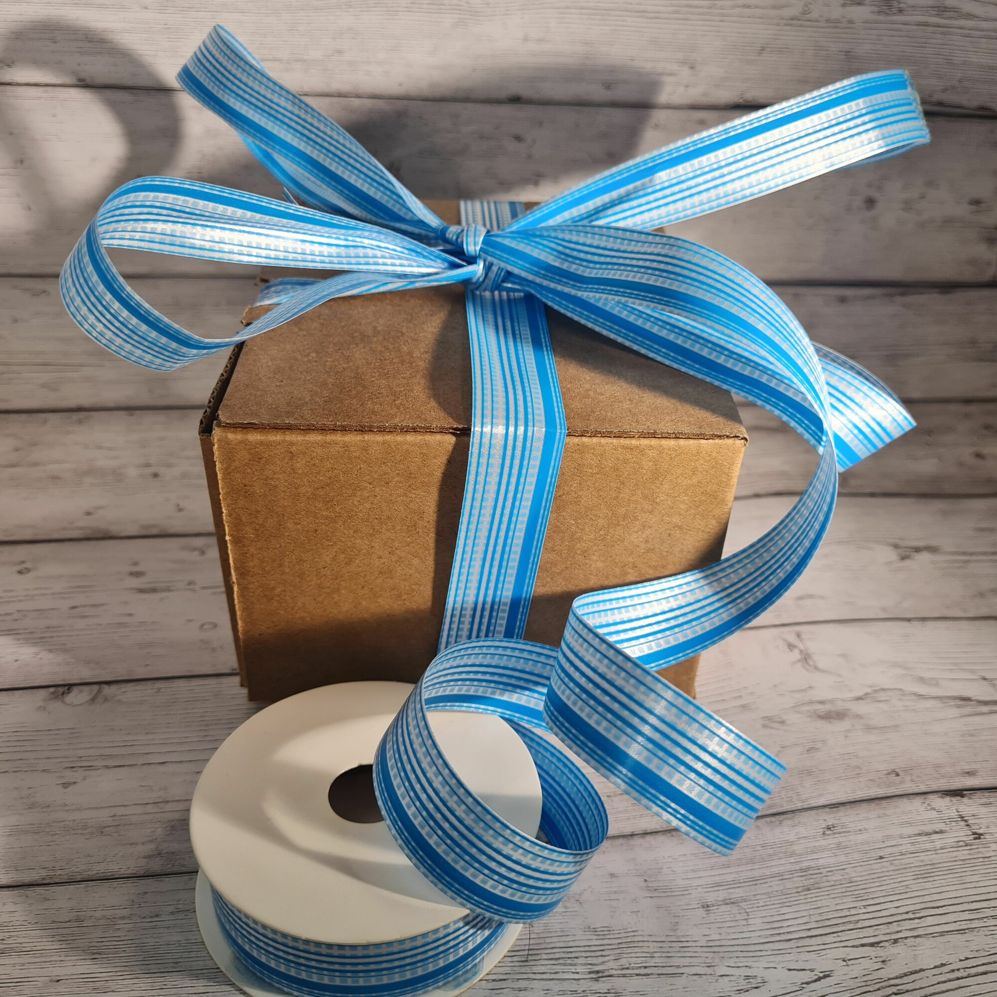 Упаковочная лента для подарков "Вдохновение" голубая