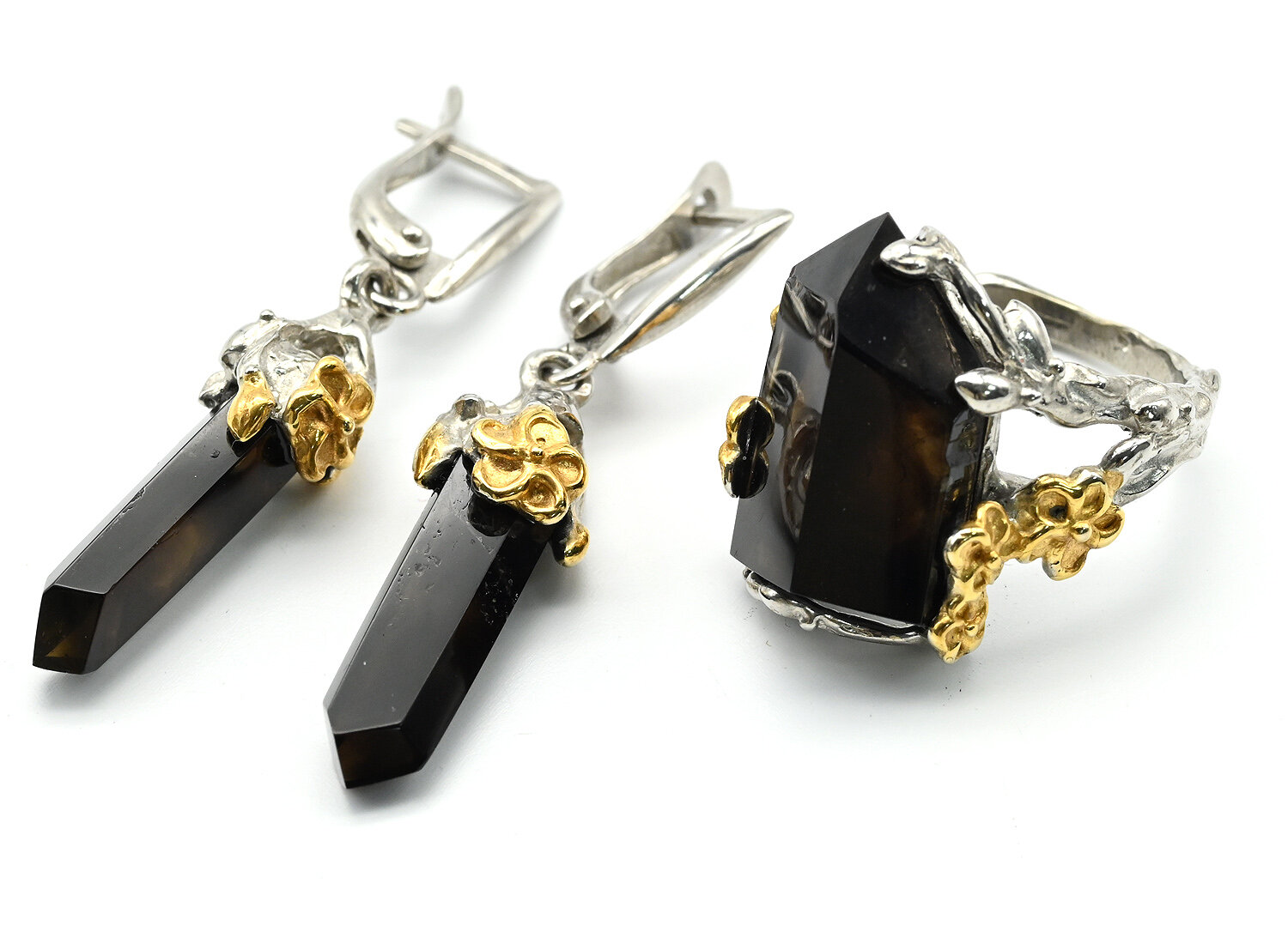 Комплект бижутерии: серьги, кольцо, морион