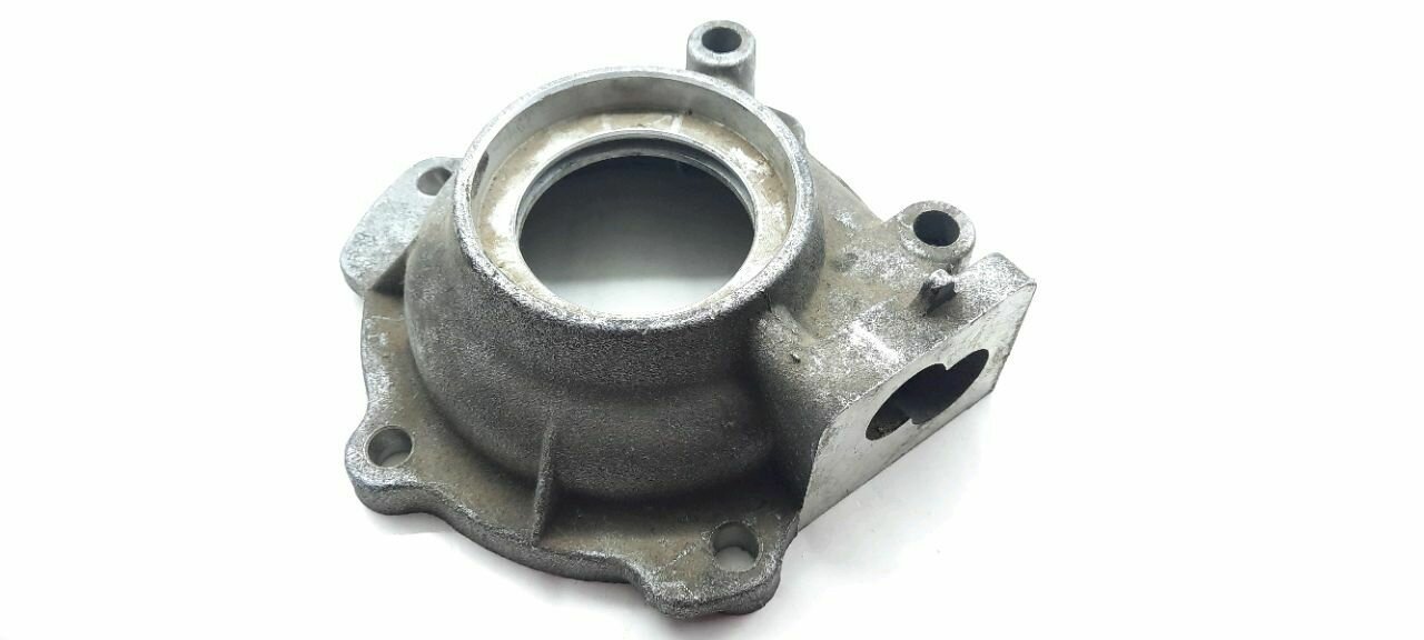 Крышка КПП Камаз вторичного вала (привод спидометра)