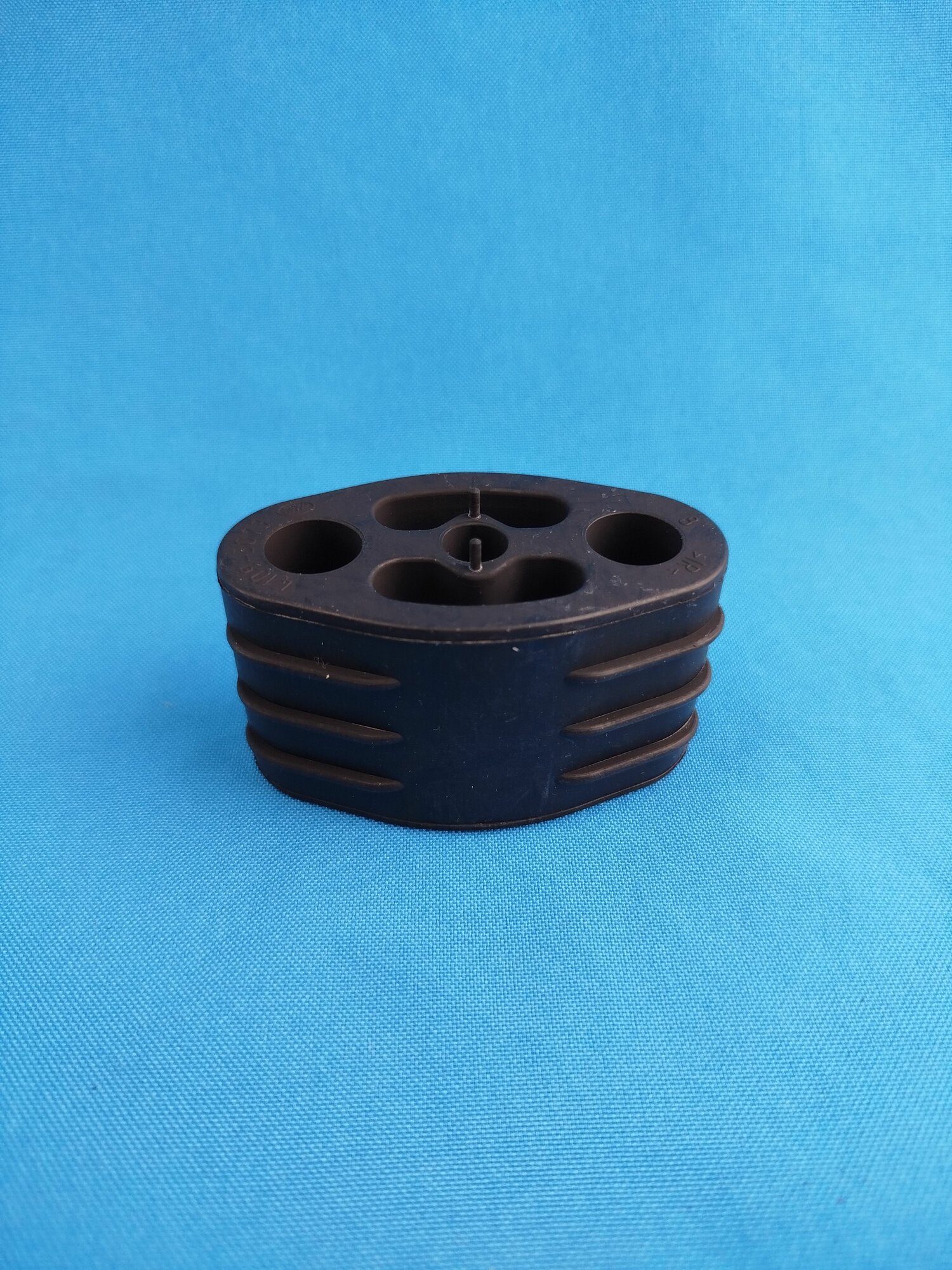 Крепление глушителя "TRIALLI" для автомобилей Ларгус, Renault Logan, Nissan Almera