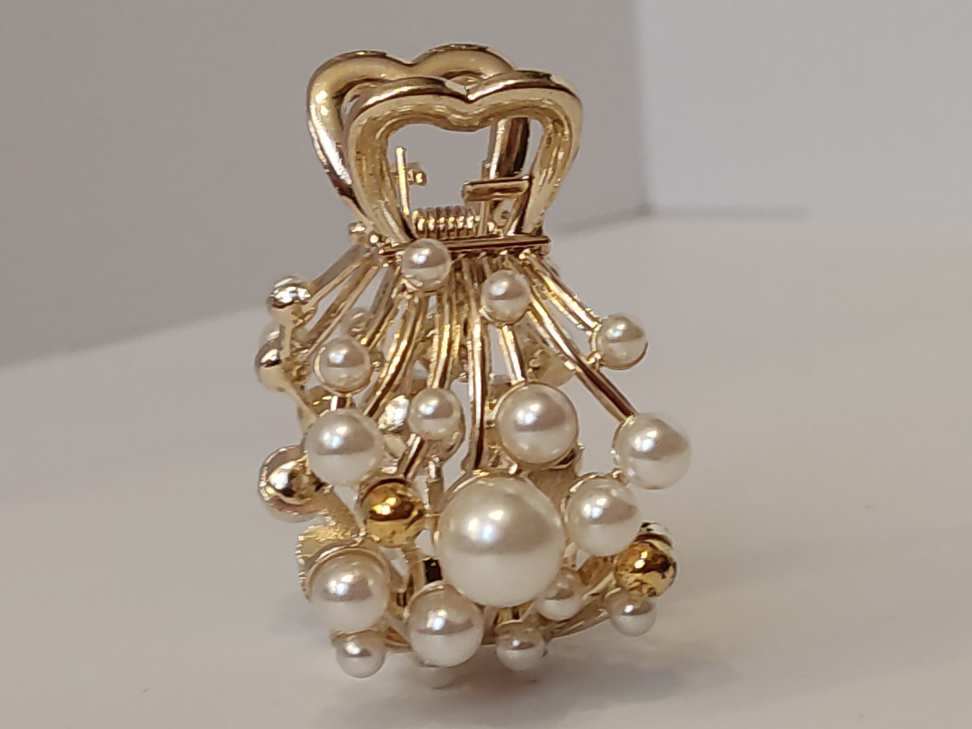 Заколка краб для хвоста волос "Жемчужный", металл, золотистый, диаметр 3.5 см